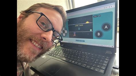 2 Tutorial MakeCode Arcade con bloques Los asteroides no podrán con