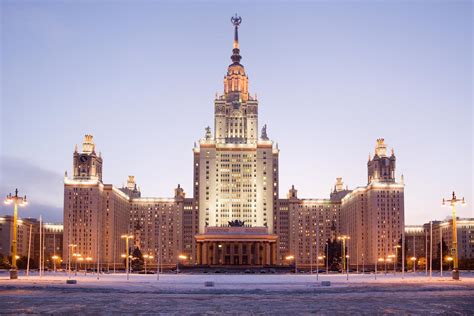 МГУ: описание, история, экскурсии, точный адрес