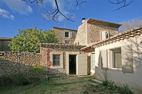 Ventes En Provence Luberon charmante maison de village à vendre avec
