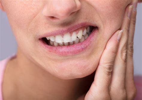 Why Are My Teeth Sensitive Learn More About Sensitive Teeth Great