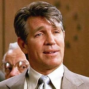 Dark Knight Eric Roberts Nel 2025