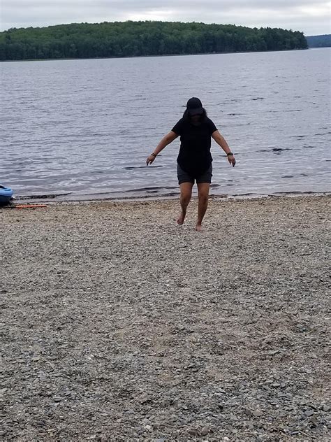 Steppin On The Beach Doo Doo Doo Doo Rconfusingperspective