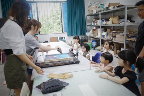 艺术与传媒学院工会开展“艺”起微笑向未来庆“六·一”亲子活动 四川农业大学校工会
