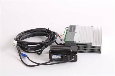Dynamic Motor Motion Dyn4 L01a2 00 Ac Drive Dyn4 Series W 640 Dst A6h