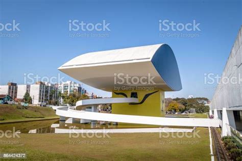 오스카 Niemeyer 박물관쿠리 티 바 파라 나 브라질 건물 외관에 대한 스톡 사진 및 기타 이미지 건물 외관 건축