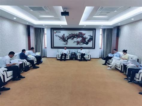 建工建材党委副书记、董事、总经理张俊率队赴淮南市田家庵区交流座谈