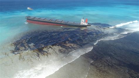 Remembering Mauritiuss Worst Environmental Disaster Greenpeace International