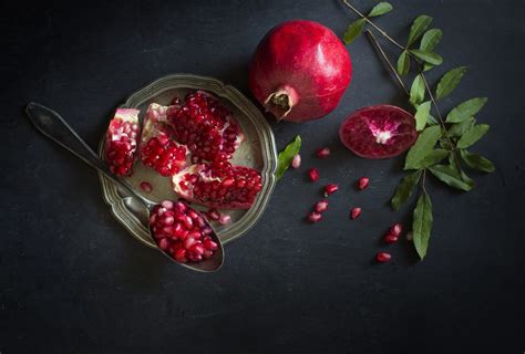 Beneficios Y Recetas Granada Una Fruta Que Cuida Nuestro Corazón