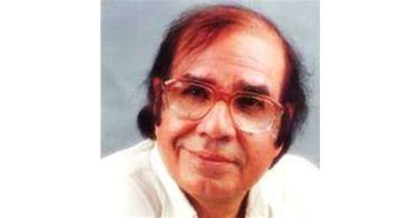 Shayad Main Zindagi Ki Sahar Le Ke Aa Gaya Urdu Ghazal By Sudarshan Faakir At Urdupoint