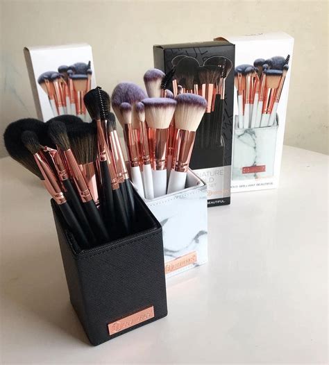 Set pinceaux bh disponible en promotion Santé hygiène soins au