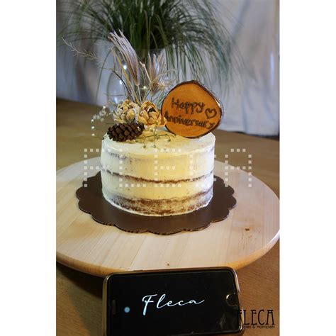 Jual KUE ULANG TAHUN VINTAGE RUSTIC DRIED FLOWER MURAH NAKED CAKE