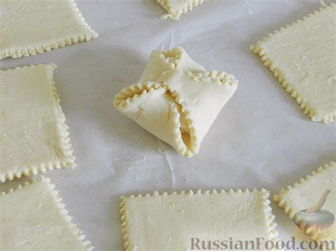 Рецепт: Слойки с творожно-лимонной начинкой на RussianFood.com