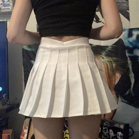 🦇 White Pleated Tennis Skirt With Built In Shorts 🦇 Depop