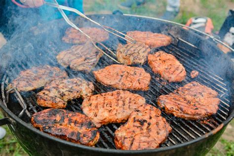 What Are The Best Techniques To Grill Pork Chops
