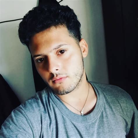 Ivan Dominguez Ivangdz1 • Threads Say More