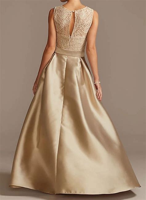 A Line Scoop Neck Lacesatin Evening Dresses With Pockets Missacc