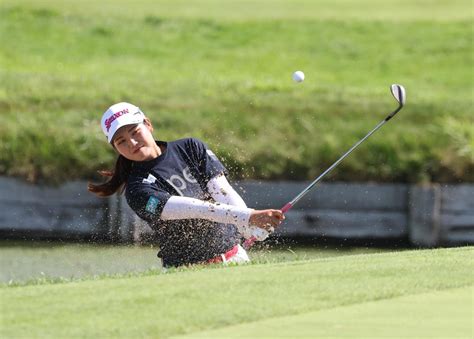 19歳桜井心那優勝 10代で1シーズン3勝 宮里藍、畑岡奈紗に続く史上3人目の快挙 国内女子ゴルフ写真ニュース 日刊スポーツ