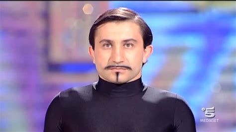 Simone Barbato Standing Ovation Per Il Mimo Di Zelig