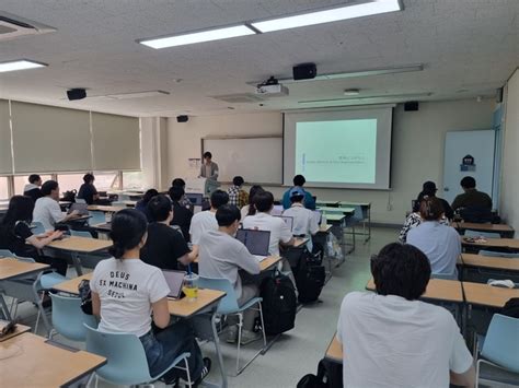 에듀플러스 선배에게 듣는 진학상담〈18〉숭실대 컴퓨터학부 수준 높은 Sw 아키텍트 인력 양성” 전자신문