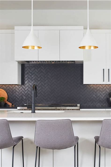 41 Colorful Herringbone Backsplash Ideas Trendy Backsplashes Artofit
