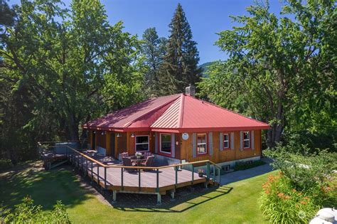 Home For Sale In Twisp 957 C Twisp Carlton Road Twisp Wa 98856