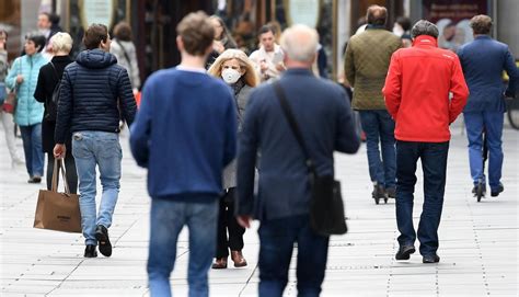 Freiheiten für Geimpfte und Genesene Kritik durch Politik und