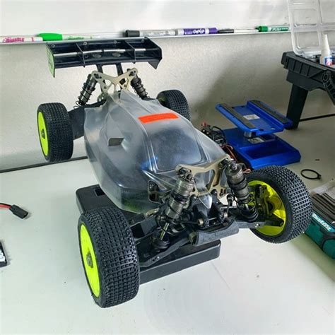 Team Losi TLR 8ight XE Roller R C Tech Forums