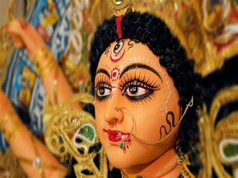 चैत्र नवरात्रि 2023 कब है दुर्गा अष्टमी महानवमी और कन्या पूजा देखें