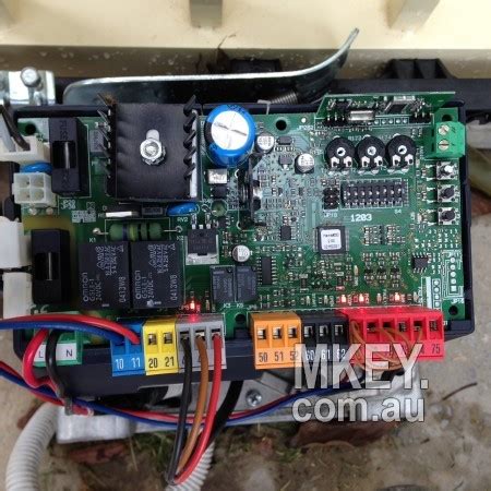 Garage Door Remote BFT BFT CE0678 BFT BFT 2B