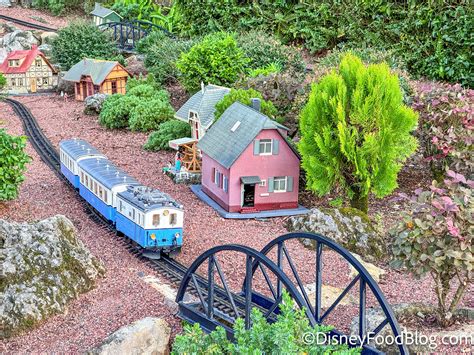 A Hot New Tiny Train Town Bombshell Has Entered The Disney World Villa The Disney Food Blog