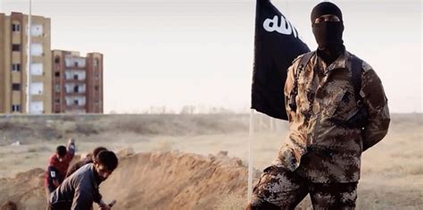 مقتل اثنين من أبرز قادة داعش في سوريا إرم نيوز