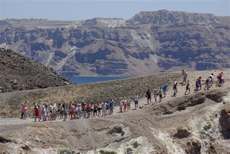 Ν ΖΕΡΒΟΝΙΚΟΛΑΚΗΣ ΑΚΡΩΤΗΡΙ ΘΗΡΑΣ