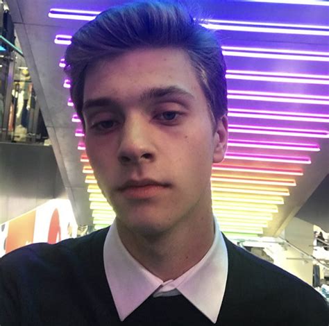 Archive Dongs 2021 No 396515 Anybody Have Him Or Any Nudes From Him