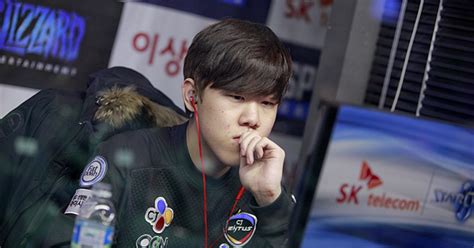 포토 무슨 빌드 쓸까 곰곰히 생각하는 Cj 한지원