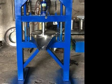 100 500 Semi Automatic Hydraulic Press Machine At ₹ 1200000 In Bengaluru