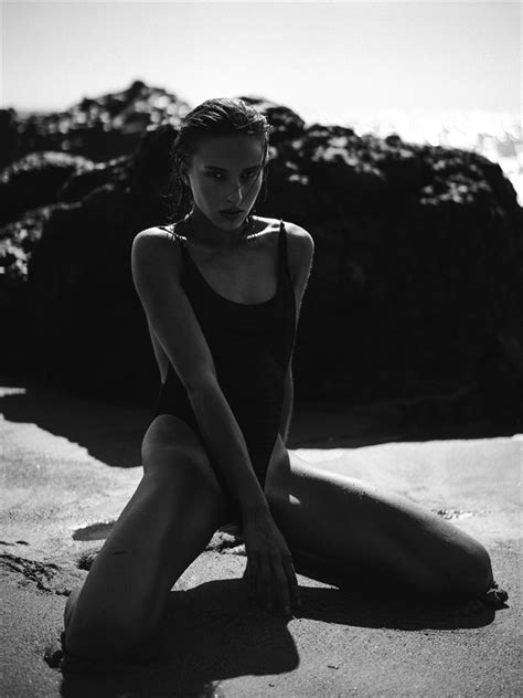 Isabel Hickmann Feet