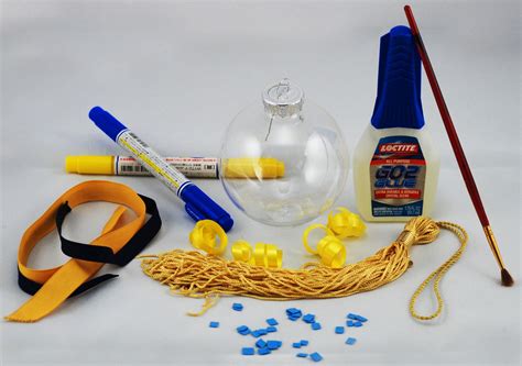 Make Your Own Graduation Tassel Ornament Keepsake Crafting Ideas
