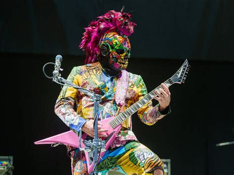 Guitarist Chris Garza Explains Why Wes Borland Is The Greatest Nu