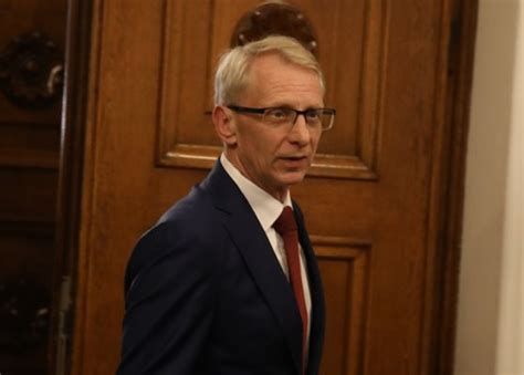 Николай Денков Ще работим за безопасност по пътищата но не кампанийно