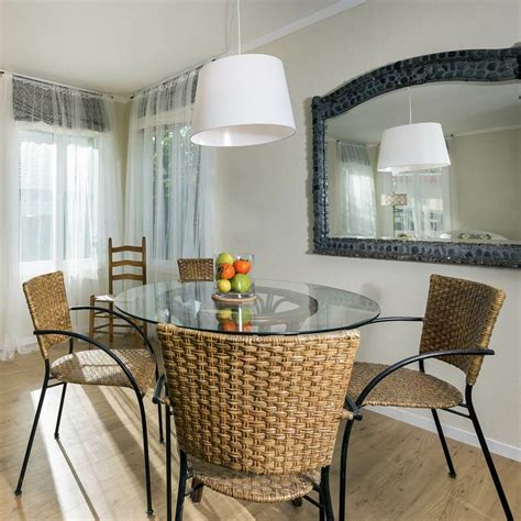 A Complete Guide To Custom Glass Table Tops Glass Genius
