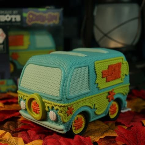 Mystery Machine Scooby Doo Handmade By Robots Vinyl Figure Figurine