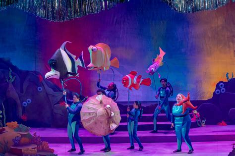 Review Disneys Finding Nemo Jr League Of Cincinnati Theatres