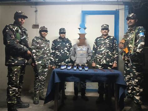 Two Smugglers With Banned Drugs At Indo Nepal Border इंडो नेपाल