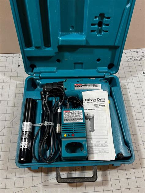 Makita Cordless Driver Drill With Case Estatesales Org