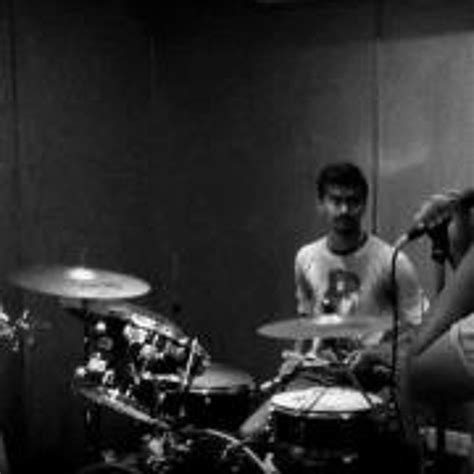 Stream Sandy Sarath Music Listen To Songs Albums Playlists For Free