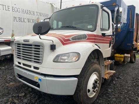 2017 Cummins Isl9 Dpf Assembly For A Freightliner M2 106 For Sale
