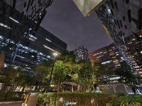 Iqoo 11评测：3799元起，屏幕最顶的游戏手机终结者 爱搞机