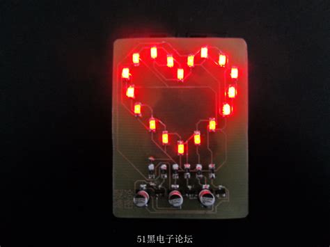 led点阵心形流水灯礼品设计论文 51单片机