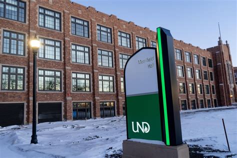 Merrifield Hall Dakota Student