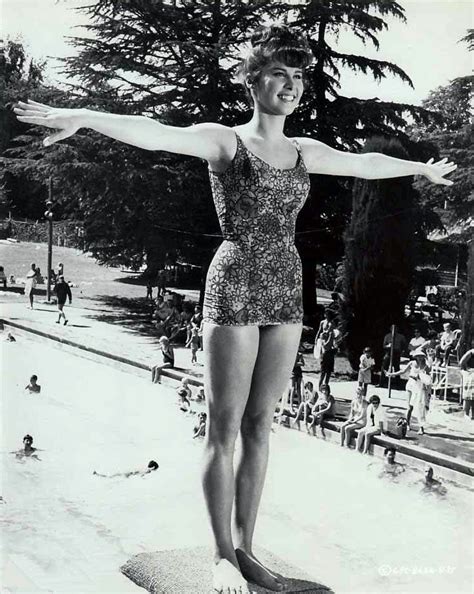 Stefanie Powerss Feet